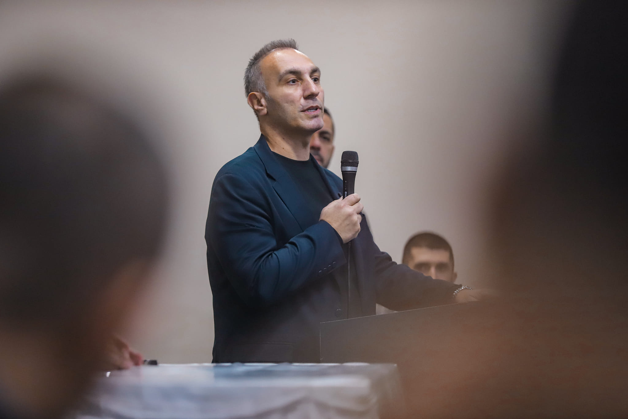 Груби се повлекува од јавниот живот: ПРВИОТ ВИЦЕПРЕМИЕР на Заев стана ...