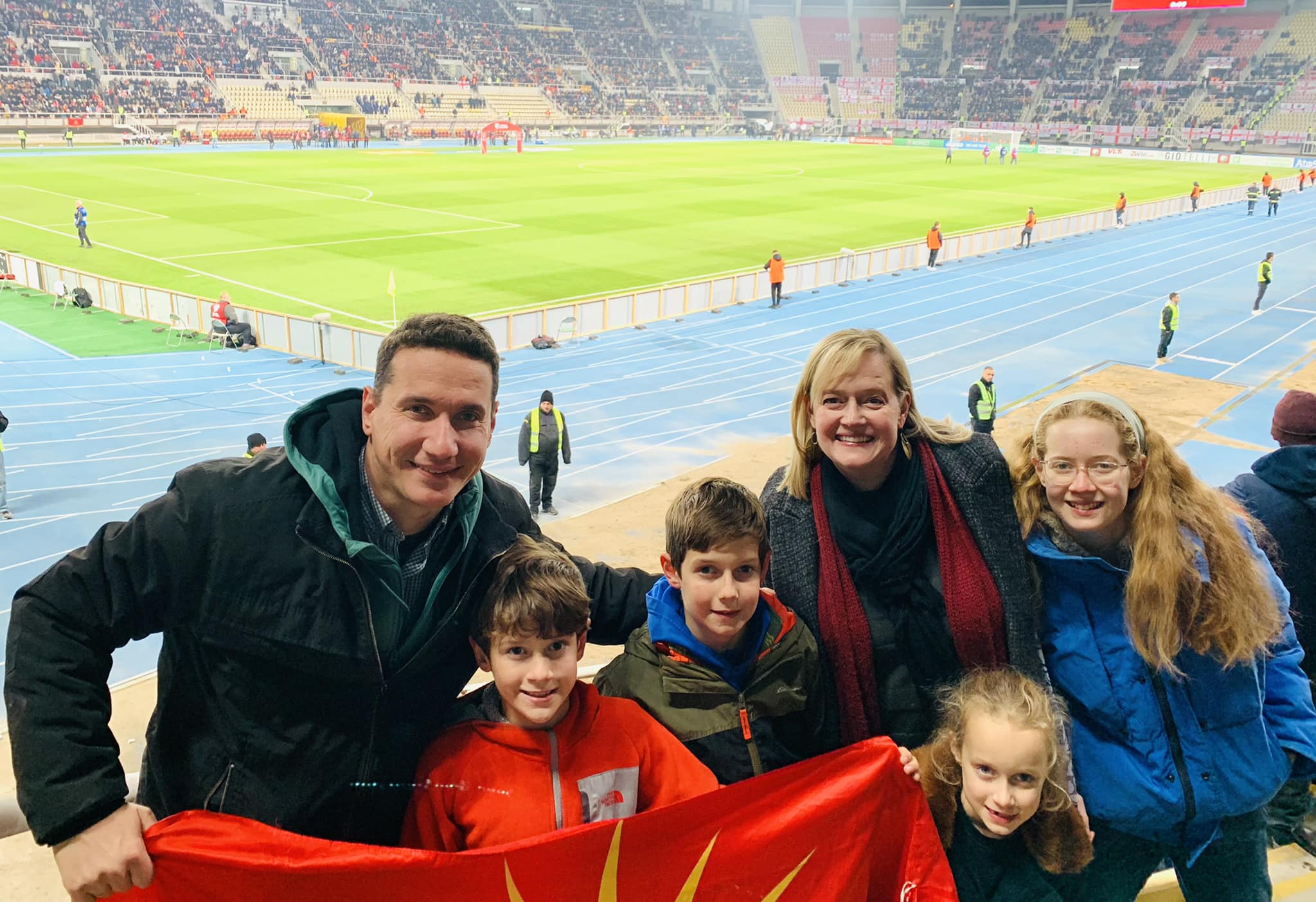 ФОТО: Влатко Ѓорчев и сопругата Сузана прославуваат 15 години брак ...