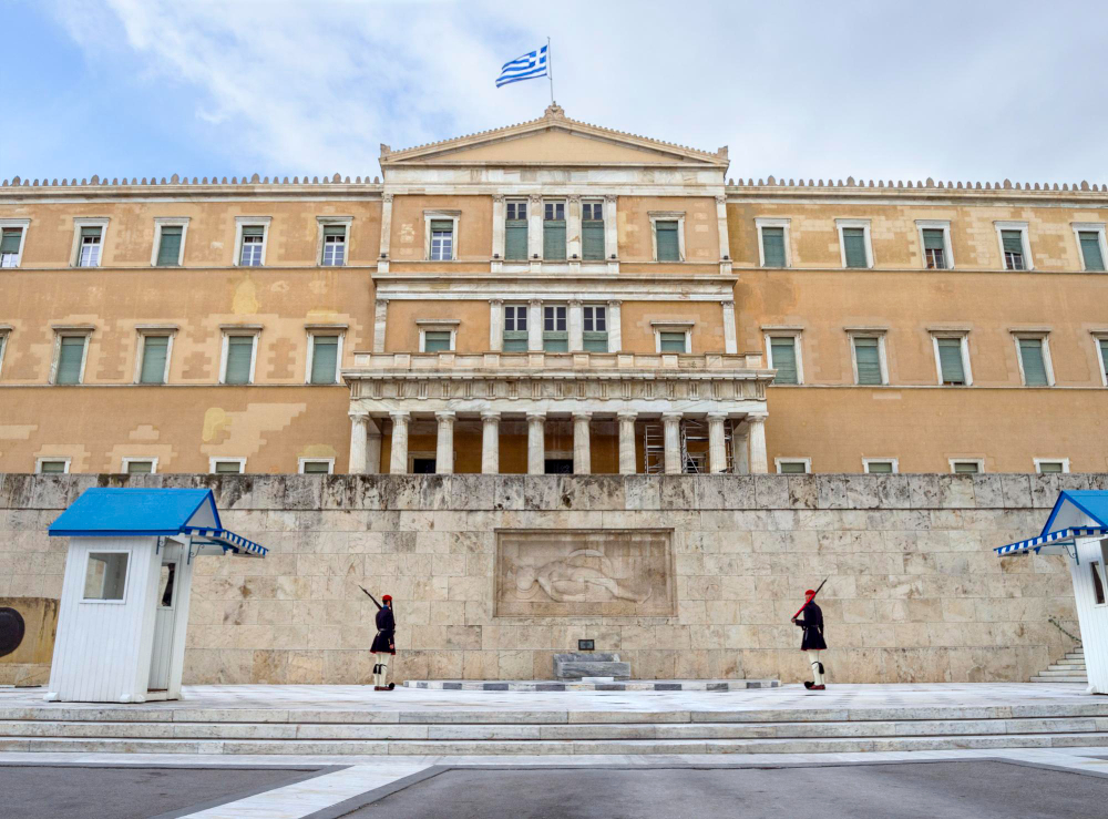 Одземени три пратенички места на грчката партија Спартанци – Парламент ...