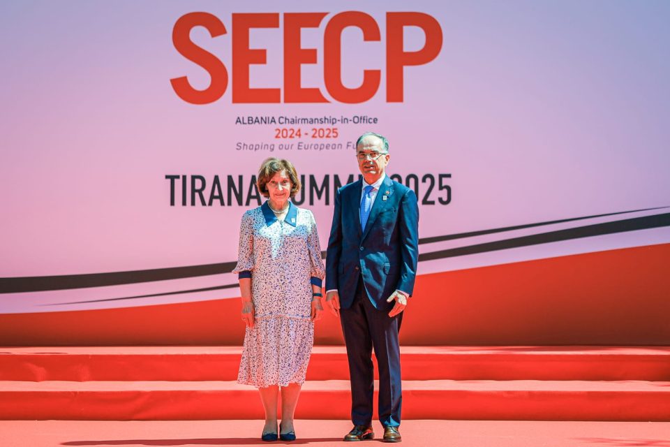 Продолжува работната посета на Сиљановска Давкова во Тирана Курир